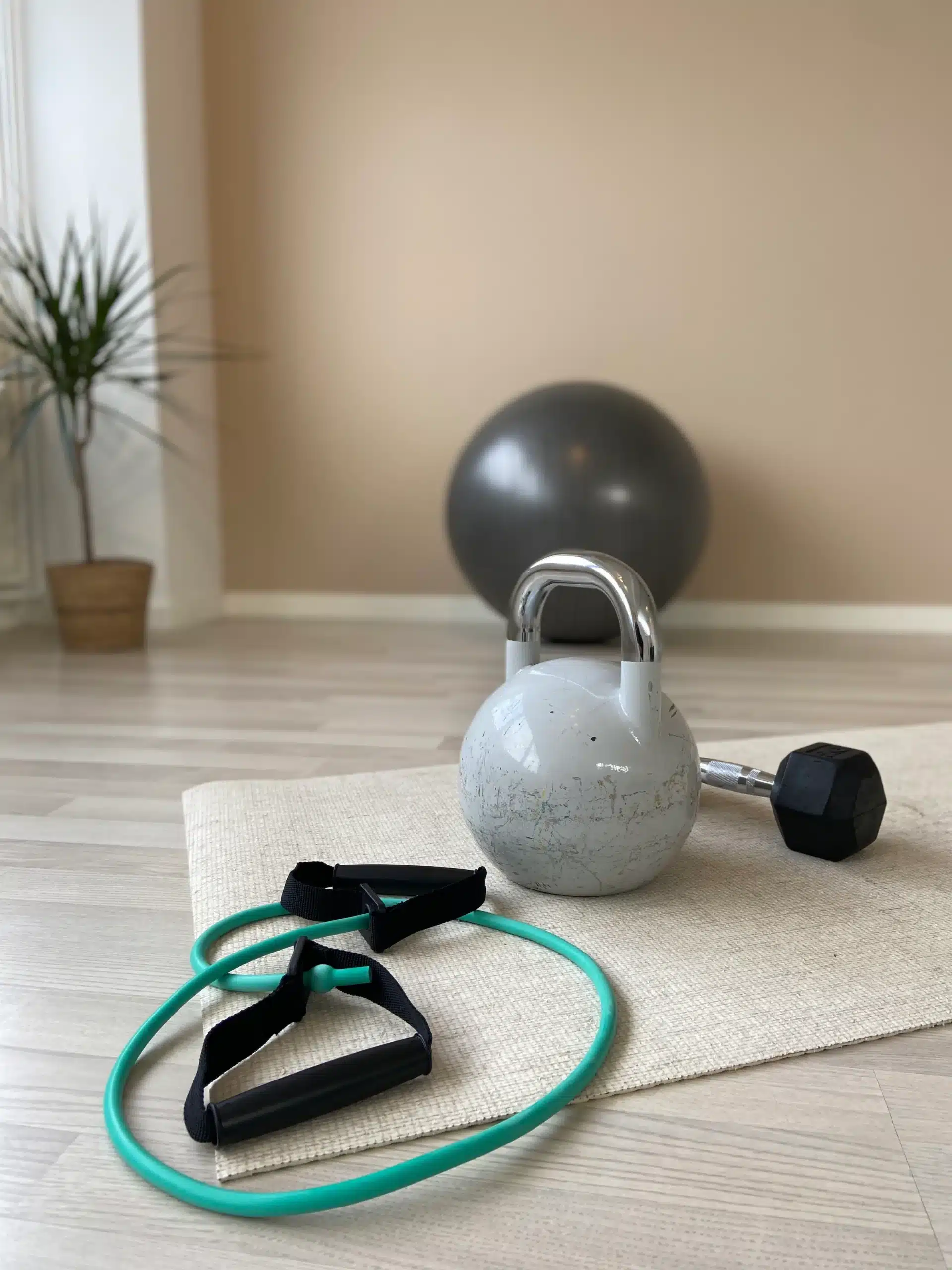 Styrk din overgang 40+ med fysioterapeut Heidi Holm Styrk din overgang 40+ med fysioterapeut Heidi Holm